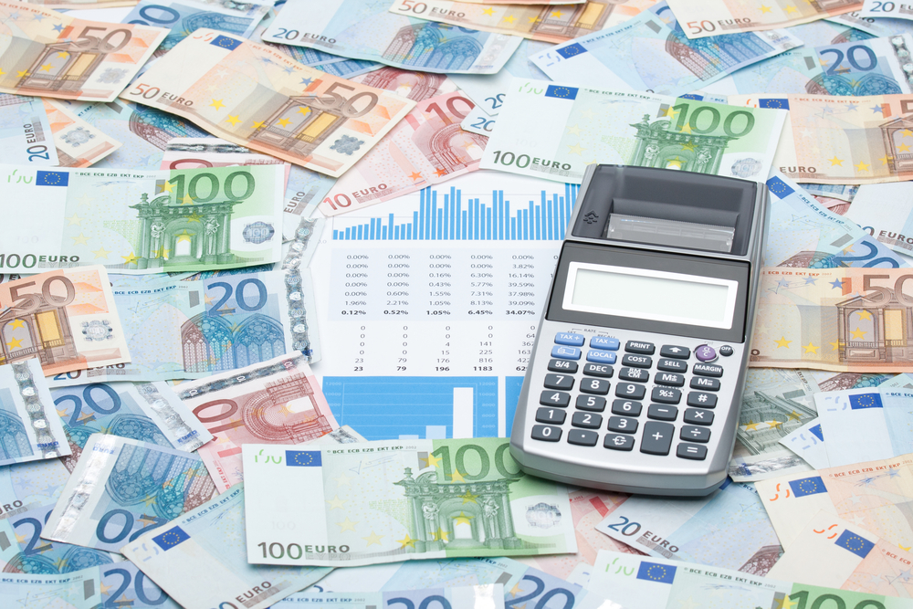 Stromrechner 2025: Jetzt Stromvergleichsrechner nutzen & sparen